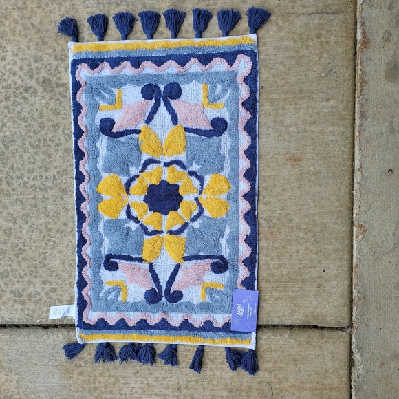 Bath | Bath Rug 2x33 Malia Medallion | Poshmark